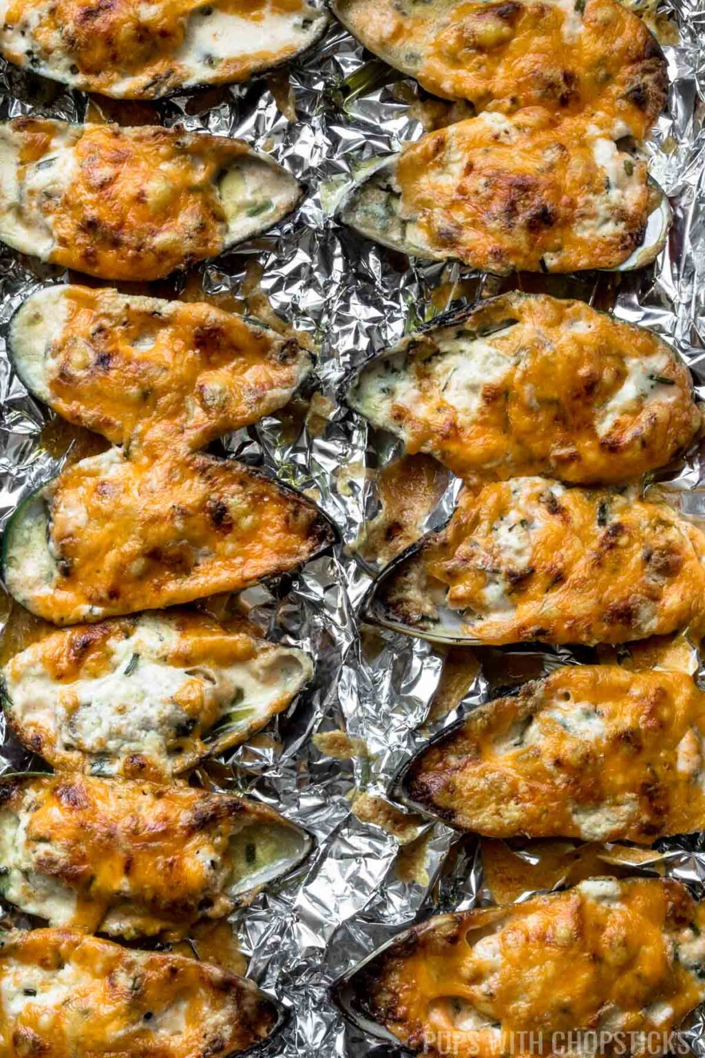 Baked Mussels with Cheese and Garlic - Pups with Chopsticks